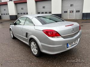 Grey Opel Astra 2007 in Tartu, with an engine capacity of 1.60 L and mileage of 150 thousand km for 3490 €, photo 10 on AUTOMOTO.COM.LV