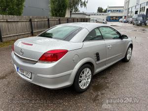 Grey Opel Astra 2007 in Tartu, with an engine capacity of 1.60 L and mileage of 150 thousand km for 3490 €, photo 12 on AUTOMOTO.COM.LV