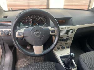 Pelēks Opel Astra 2007 Ukmergė, ar dzinēja tilpumu 1.60 L un nobraukumu 180 tūkst. km par 1750 €, foto 6 vietnē AUTOMOTO.COM.LV