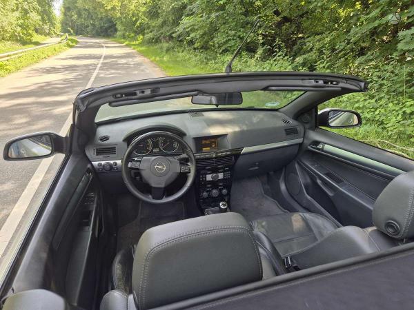 Pelēks Opel Astra 2008 Kauņa, ar dzinēja tilpumu 1.90 L un nobraukumu 293 tūkst. km par 2800 €, foto 9 vietnē AUTOMOTO.COM.LV