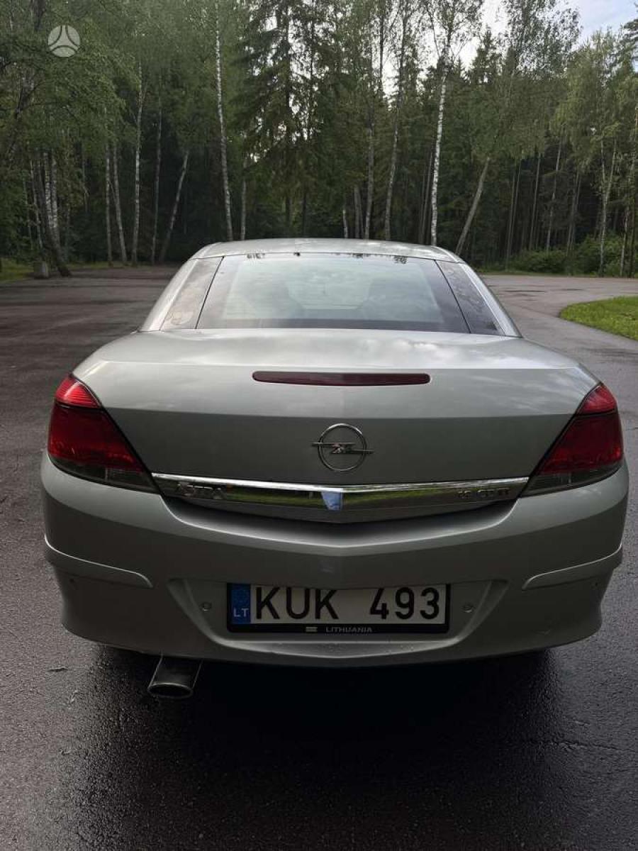 Pelēks Opel Astra 2008 Alīta, ar dzinēja tilpumu 1.91 L un nobraukumu 371 tūkst. km par 1800 €, foto 6 vietnē AUTOMOTO.COM.LV