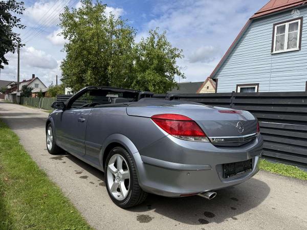 Pelēks Opel Astra 2008 Marijampole, ar dzinēja tilpumu 1.80 L un nobraukumu 240 tūkst. km par 3150 €, foto 6 vietnē AUTOMOTO.COM.LV
