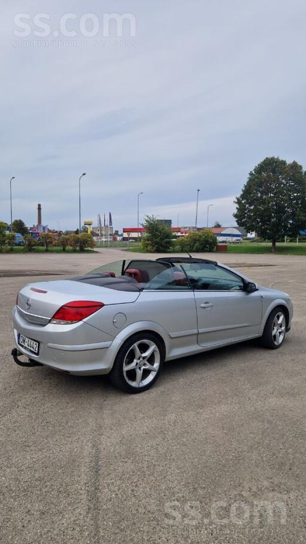 Pelēks Opel Astra 2008 Jēkabpils, ar dzinēja tilpumu 1.80 L un nobraukumu 217 tūkst. km par 2500 €, foto 5 vietnē AUTOMOTO.COM.LV