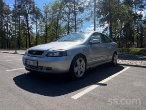 Grey Opel Astra 2000 in Daugavpils, with an engine capacity of 2.20 L and mileage of 283 thousand km for 3200 €, photo 1 on AUTOMOTO.COM.LV