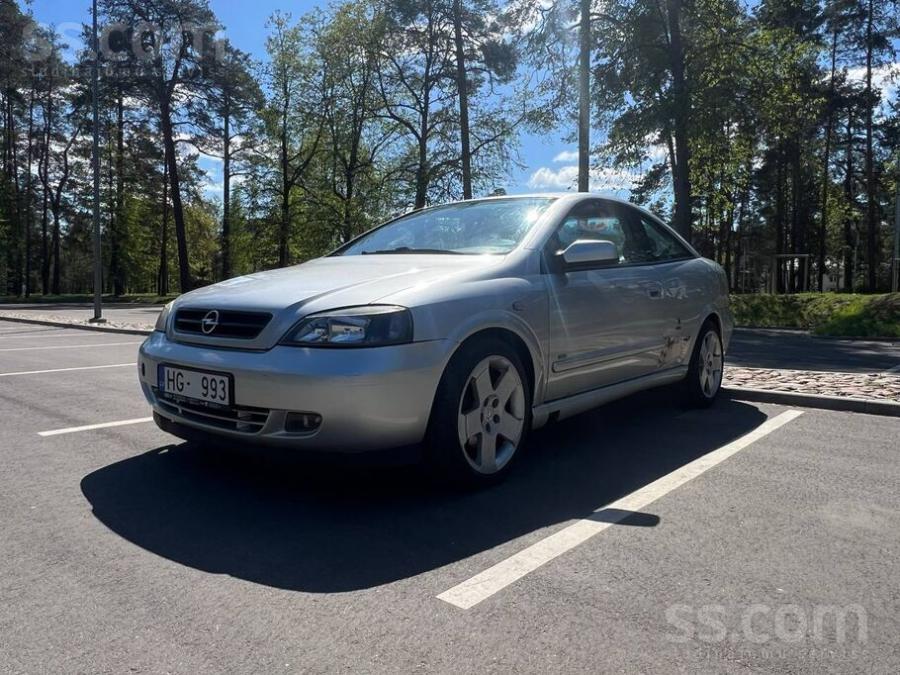 Grey Opel Astra 2000 in Daugavpils, with an engine capacity of 2.20 L and mileage of 283 thousand km for 3200 €, photo 1 on AUTOMOTO.COM.LV