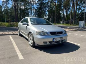 Grey Opel Astra 2000 in Daugavpils, with an engine capacity of 2.20 L and mileage of 283 thousand km for 3200 €, photo 2 on AUTOMOTO.COM.LV