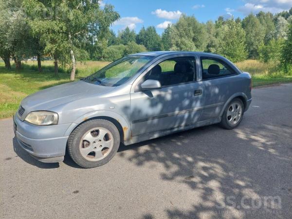 Серый Опель Астра 2000 в Рига, объемом двигателя 2.00 л и пробегом 269 тыс. км за 400 €, фото 2 на AUTOMOTO.COM.LV