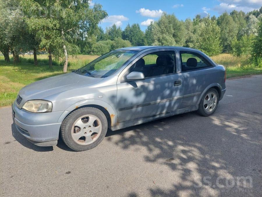 Серый Опель Астра 2000 в Рига, объемом двигателя 2.00 л и пробегом 269 тыс. км за 400 €, фото 3 на AUTOMOTO.COM.LV