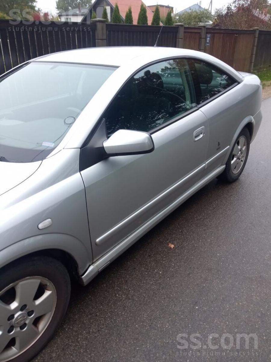 Pelēks Opel Astra 2001 Aizkraukle, ar dzinēja tilpumu 1.80 L un nobraukumu 173 tūkst. km par 2000 €, foto 3 vietnē AUTOMOTO.COM.LV