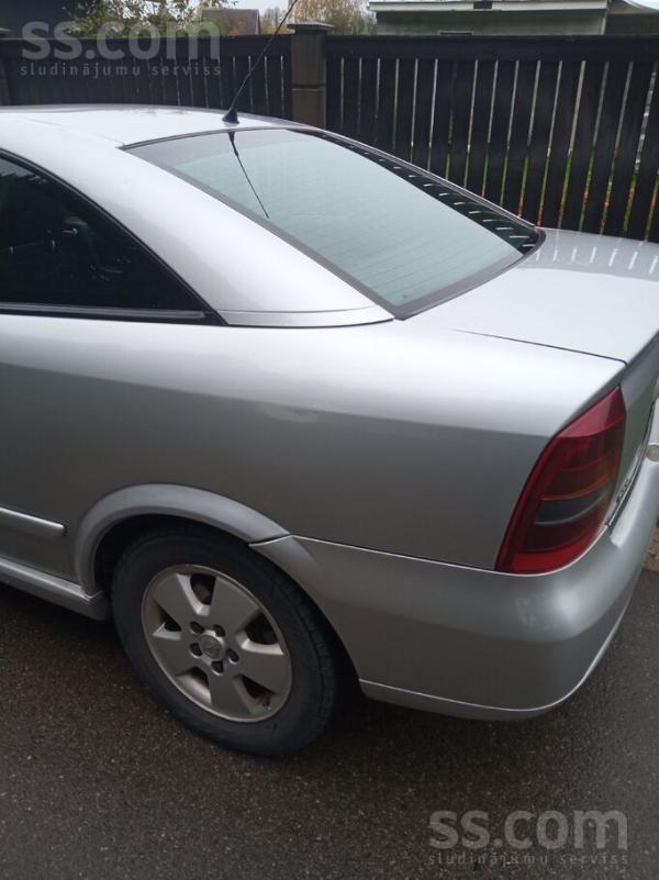 Opel Astra 2001 Aizkraukle vietnē Pelēks Opel Astra 2001 Aizkraukle, ar dzinēja tilpumu 1.80 L un nobraukumu 173 tūkst. km par 2000 €, foto 4 vietnē AUTOMOTO.COM.LV