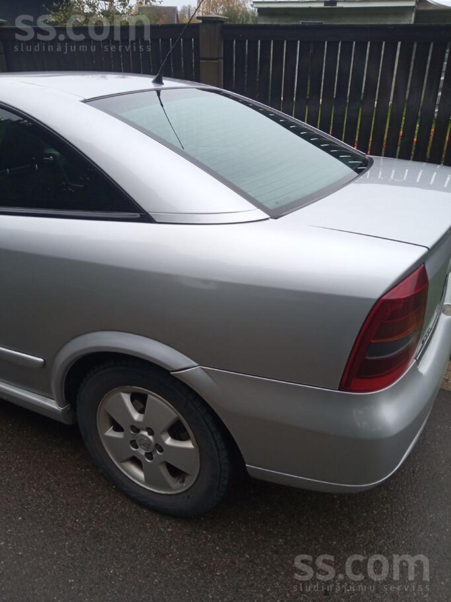 Pelēks Opel Astra 2001 Aizkraukle, ar dzinēja tilpumu 1.80 L un nobraukumu 173 tūkst. km par 2000 €, foto 4 vietnē AUTOMOTO.COM.LV
