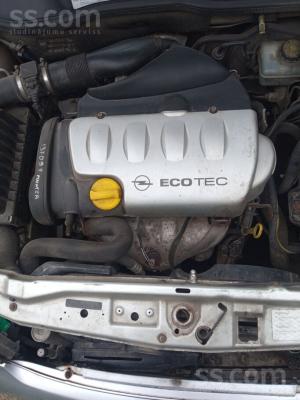 Pelēks Opel Astra 2001 Aizkraukle, ar dzinēja tilpumu 1.80 L un nobraukumu 173 tūkst. km par 2000 €, foto 8 vietnē AUTOMOTO.COM.LV