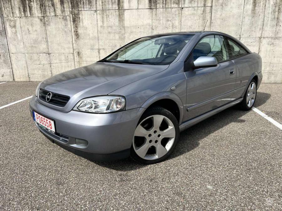 Pelēks Opel Astra 2004 Viļņa, ar dzinēja tilpumu 2.20 L un nobraukumu 188 tūkst. km par 1799 €, foto 1 vietnē AUTOMOTO.COM.LV