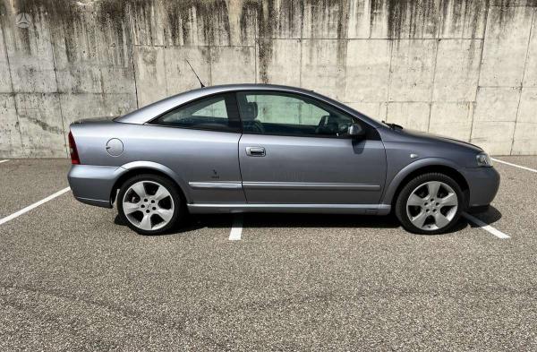 Pelēks Opel Astra 2004 Viļņa, ar dzinēja tilpumu 2.20 L un nobraukumu 188 tūkst. km par 1799 €, foto 8 vietnē AUTOMOTO.COM.LV