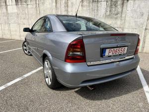 Pelēks Opel Astra 2004 Viļņa, ar dzinēja tilpumu 2.20 L un nobraukumu 188 tūkst. km par 1799 €, foto 10 vietnē AUTOMOTO.COM.LV