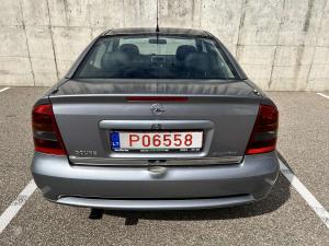 Pelēks Opel Astra 2004 Viļņa, ar dzinēja tilpumu 2.20 L un nobraukumu 188 tūkst. km par 1799 €, foto 13 vietnē AUTOMOTO.COM.LV