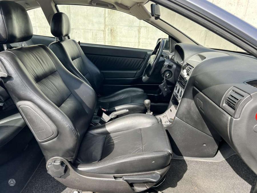 Pelēks Opel Astra 2004 Viļņa, ar dzinēja tilpumu 2.20 L un nobraukumu 188 tūkst. km par 1799 €, foto 19 vietnē AUTOMOTO.COM.LV