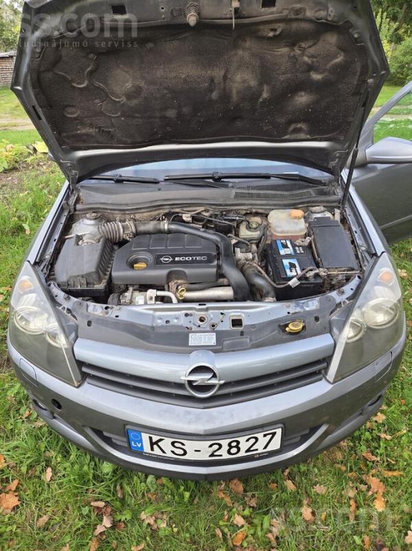Opel Astra 2005 Ogre vietnē Pelēks Opel Astra 2005 Ogre, ar dzinēja tilpumu 1.70 L un nobraukumu 0 tūkst. km par 1400 €, foto 6 vietnē AUTOMOTO.COM.LV