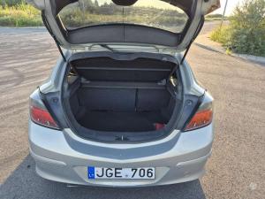 Pelēks Opel Astra 2005 Viļņa, ar dzinēja tilpumu 1.91 L un nobraukumu 339 tūkst. km par 900 €, foto 6 vietnē AUTOMOTO.COM.LV
