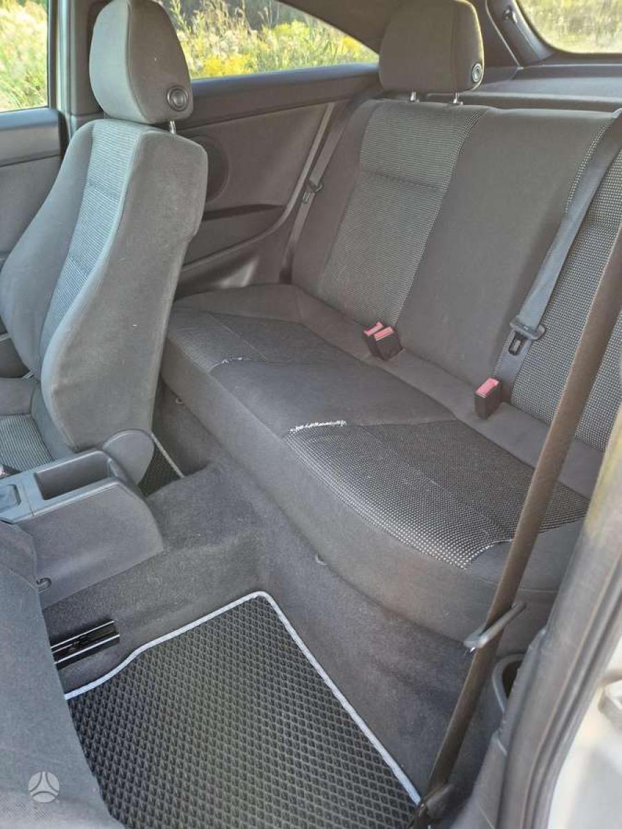 Pelēks Opel Astra 2005 Viļņa, ar dzinēja tilpumu 1.91 L un nobraukumu 339 tūkst. km par 900 €, foto 10 vietnē AUTOMOTO.COM.LV