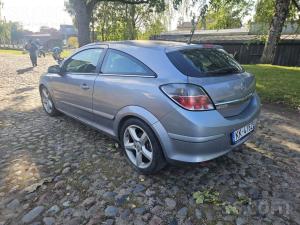 Pelēks Opel Astra 2005 Cēsis, ar dzinēja tilpumu 1.90 L un nobraukumu 305 tūkst. km par 1450 €, foto 7 vietnē AUTOMOTO.COM.LV
