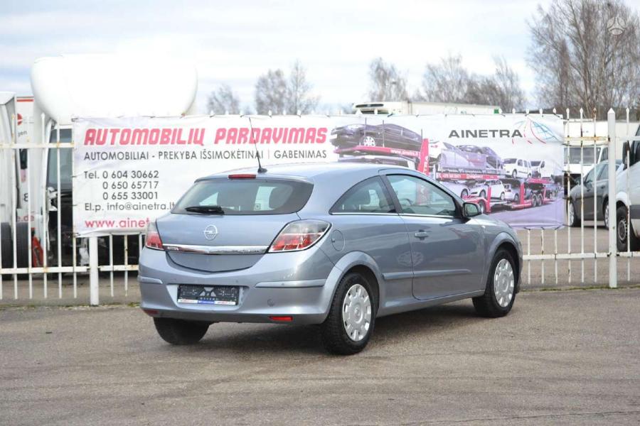 Grey Opel Astra 2006 in Marijampole, with an engine capacity of 1.80 L and mileage of 105 thousand km for 2950 €, photo 4 on AUTOMOTO.COM.LV