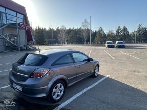 Grey Opel Astra 2006 in Utena, with an engine capacity of 1.30 L and mileage of 253 thousand km for 1400 €, photo 14 on AUTOMOTO.COM.LV