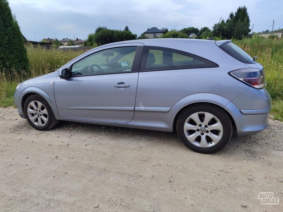 Pelēks Opel Astra 2006 Mažeikiai, ar dzinēja tilpumu 1.60 L un nobraukumu 147 tūkst. km par 750 €, foto 1 vietnē AUTOMOTO.COM.LV