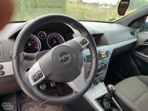 Pelēks Opel Astra 2006 Mažeikiai, ar dzinēja tilpumu 1.60 L un nobraukumu 147 tūkst. km par 750 €, foto 5 vietnē AUTOMOTO.COM.LV