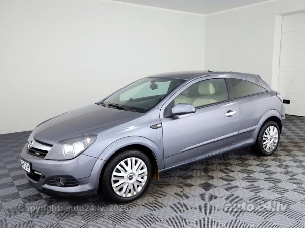 Pelēks Opel Astra 2006 Tallina, ar dzinēja tilpumu 1.90 L un nobraukumu 289 tūkst. km par 799 €, foto 2 vietnē AUTOMOTO.COM.LV