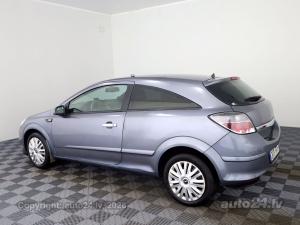 Pelēks Opel Astra 2006 Tallina, ar dzinēja tilpumu 1.90 L un nobraukumu 289 tūkst. km par 799 €, foto 5 vietnē AUTOMOTO.COM.LV
