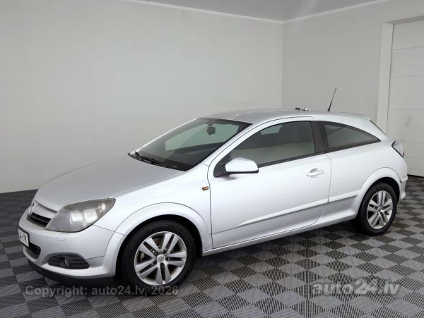 Grey Opel Astra 2006 in Tallinn, with an engine capacity of 1.60 L and mileage of 172 thousand km for 1099 €, photo 3 on AUTOMOTO.COM.LV