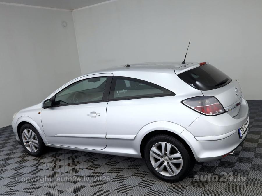 Pelēks Opel Astra 2006 Tallina, ar dzinēja tilpumu 1.60 L un nobraukumu 172 tūkst. km par 1099 €, foto 5 vietnē AUTOMOTO.COM.LV