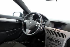 Pelēks Opel Astra 2006 Tallina, ar dzinēja tilpumu 1.60 L un nobraukumu 172 tūkst. km par 1099 €, foto 6 vietnē AUTOMOTO.COM.LV