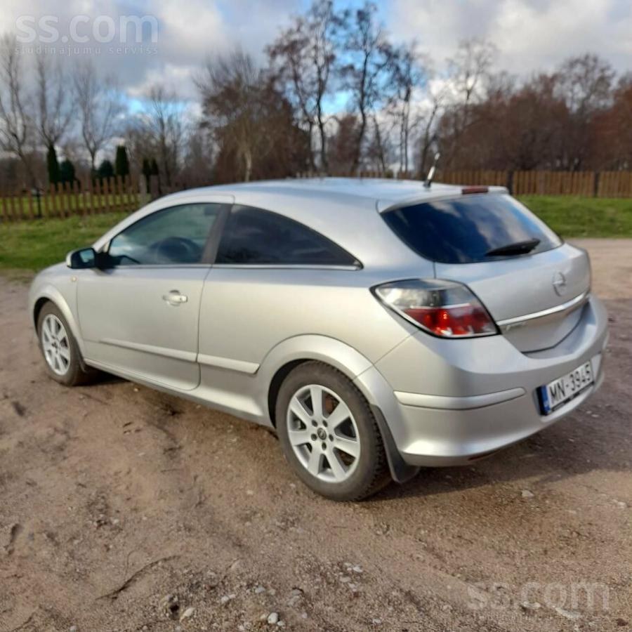 Pelēks Opel Astra 2007 Liepāja, ar dzinēja tilpumu 1.60 L un nobraukumu 207 tūkst. km par 2000 €, foto 3 vietnē AUTOMOTO.COM.LV