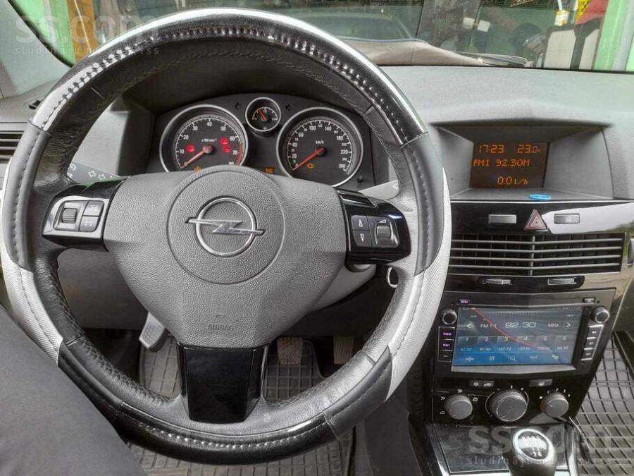 Pelēks Opel Astra 2007 Liepāja, ar dzinēja tilpumu 1.60 L un nobraukumu 207 tūkst. km par 2000 €, foto 7 vietnē AUTOMOTO.COM.LV