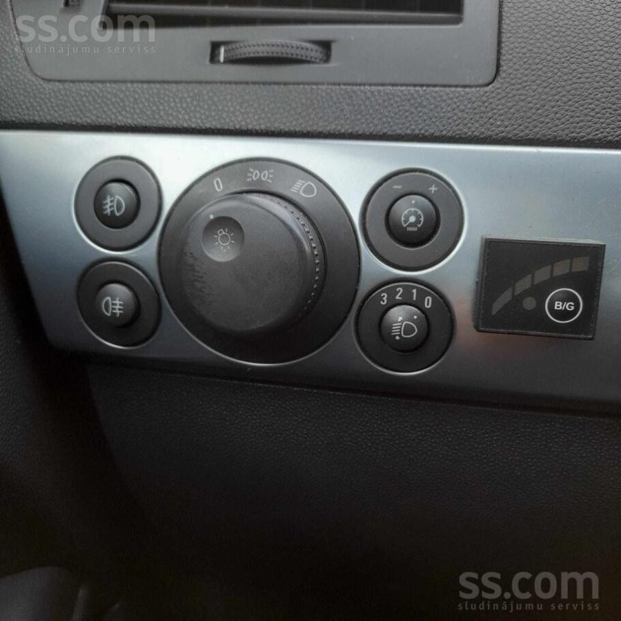 Pelēks Opel Astra 2007 Liepāja, ar dzinēja tilpumu 1.60 L un nobraukumu 207 tūkst. km par 2000 €, foto 17 vietnē AUTOMOTO.COM.LV