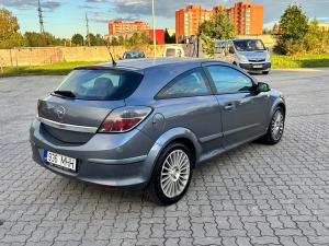 Pelēks Opel Astra 2007 Narva, ar dzinēja tilpumu 1.60 L un nobraukumu 252 tūkst. km par 599 €, foto 3 vietnē AUTOMOTO.COM.LV