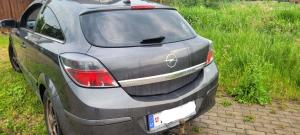 Pelēks Opel Astra 2009 Kauņa, ar dzinēja tilpumu 1.70 L un nobraukumu 286 tūkst. km par 1000 €, foto  vietnē AUTOMOTO.COM.LV