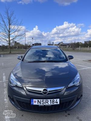 Grey Opel Astra 2015 in Siauliai, with an engine capacity of 1.40 L and mileage of 169 thousand km for 5200 €, photo 4 on AUTOMOTO.COM.LV