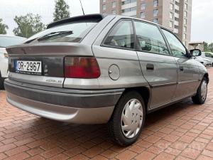 Серый Опель Астра 1995 в Рига, объемом двигателя 1.60 л и пробегом 0 тыс. км за 1800 €, фото 4 на AUTOMOTO.COM.LV