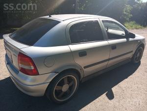 Grey Opel Astra 1998 in Talsi, with an engine capacity of 2.00 L and mileage of 336 thousand km for 350 €, photo  on AUTOMOTO.COM.LV