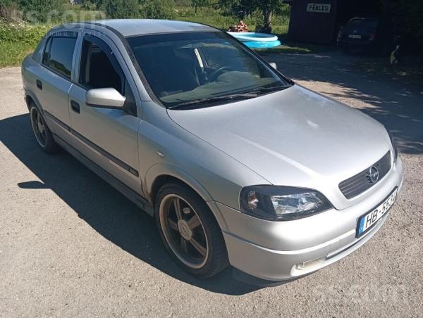 Pelēks Opel Astra 1998 Talsi, ar dzinēja tilpumu 2.00 L un nobraukumu 336 tūkst. km par 350 €, foto 4 vietnē AUTOMOTO.COM.LV
