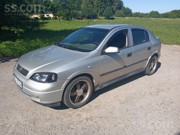 Pelēks Opel Astra 1998 Talsi, ar dzinēja tilpumu 2.00 L un nobraukumu 336 tūkst. km par 350 €, foto 5 vietnē AUTOMOTO.COM.LV