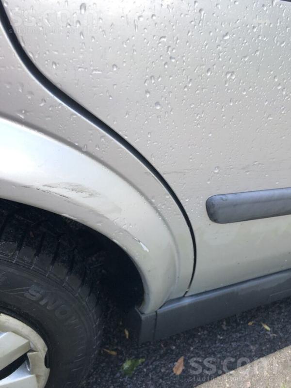 Pelēks Opel Astra 1999 Rīga, ar dzinēja tilpumu 1.60 L un nobraukumu 188 tūkst. km par 1050 €, foto 8 vietnē AUTOMOTO.COM.LV