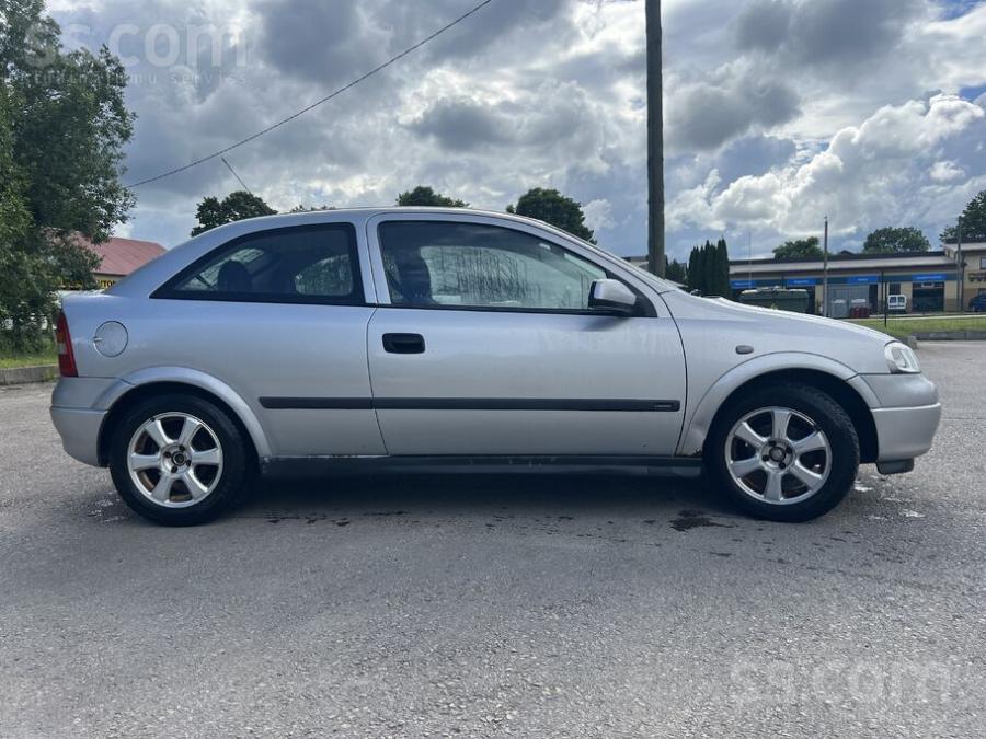 Pelēks Opel Astra 1999 Rīga, ar dzinēja tilpumu 1.60 L un nobraukumu 224 tūkst. km par 800 €, foto 4 vietnē AUTOMOTO.COM.LV