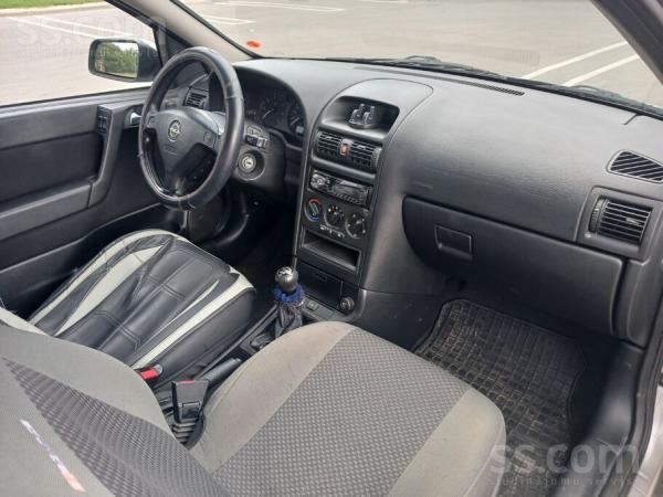Pelēks Opel Astra 1999 Rīga, ar dzinēja tilpumu 1.80 L un nobraukumu 0 tūkst. km par 380 €, foto 8 vietnē AUTOMOTO.COM.LV