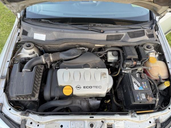 Grey Opel Astra 1999 in Riga, with an engine capacity of 1.80 L and mileage of 206 thousand km for 350 €, photo 10 on AUTOMOTO.COM.LV