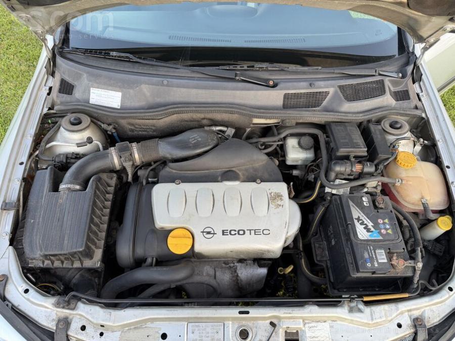 Grey Opel Astra 1999 in Riga, with an engine capacity of 1.80 L and mileage of 206 thousand km for 350 €, photo 11 on AUTOMOTO.COM.LV