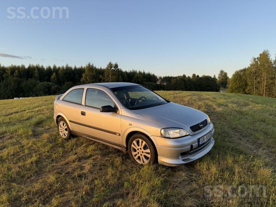 Grey Opel Astra 1999 in Riga, with an engine capacity of 1.80 L and mileage of 206 thousand km for 350 €, photo 14 on AUTOMOTO.COM.LV